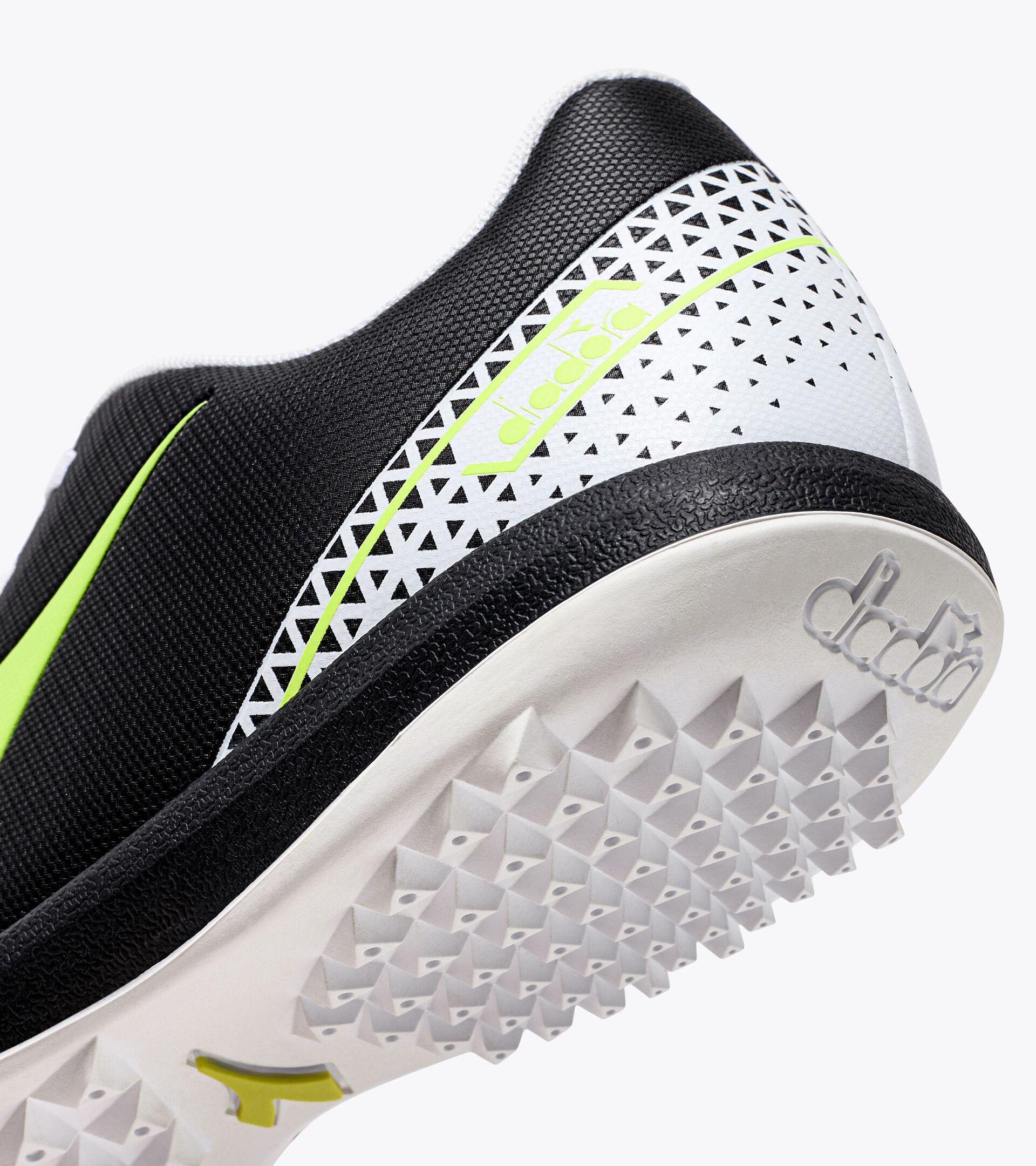 PICHICHI 6 TFR Chaussures de futsal pour terrains durs ou gazon ...