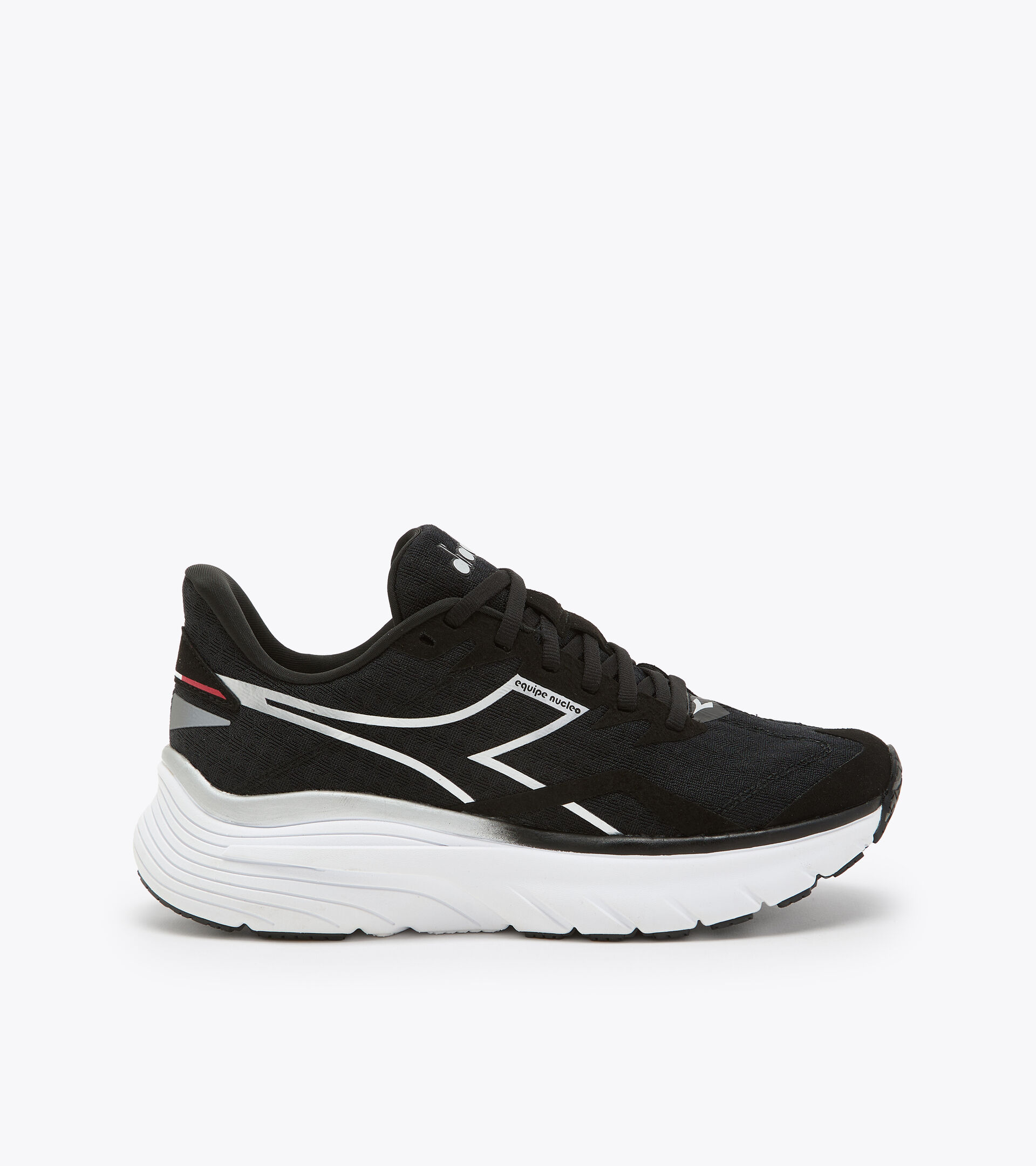 Diadora