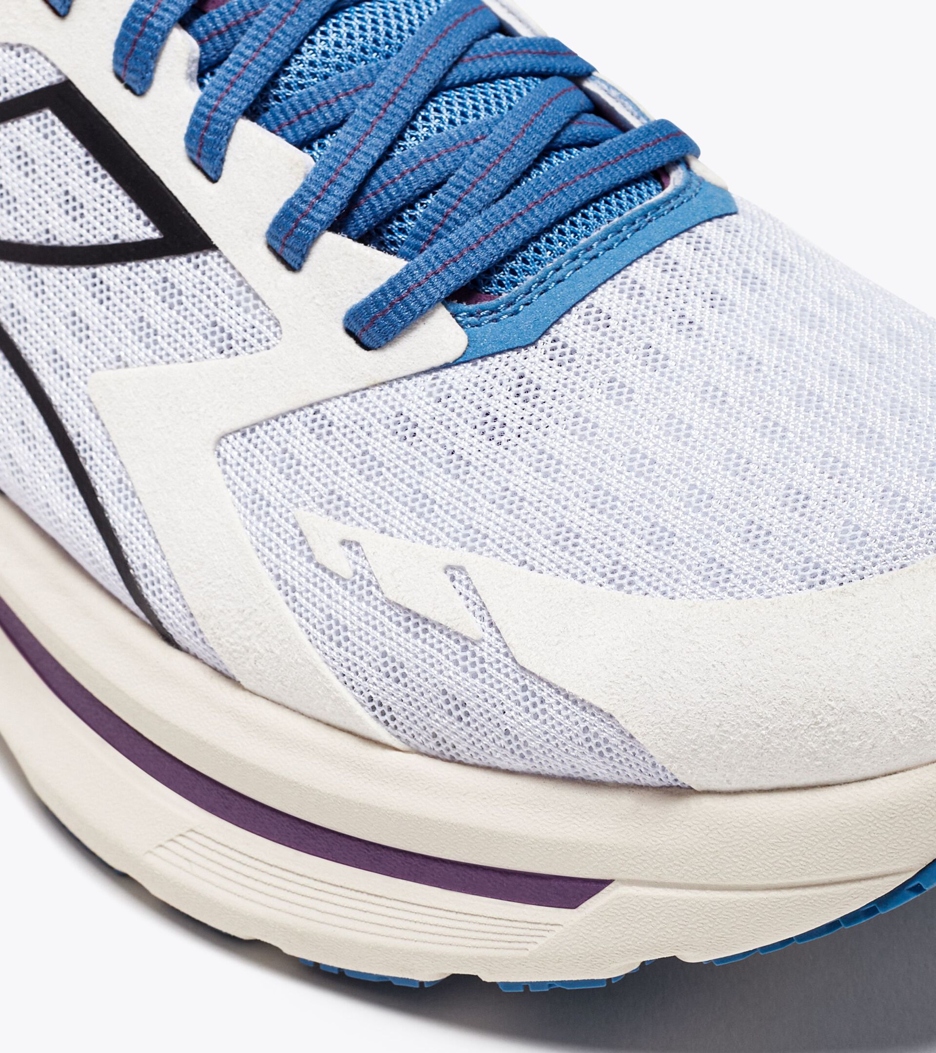 CELLULA Running shoe - Comfort and stability - Men's - Diadora Online ...