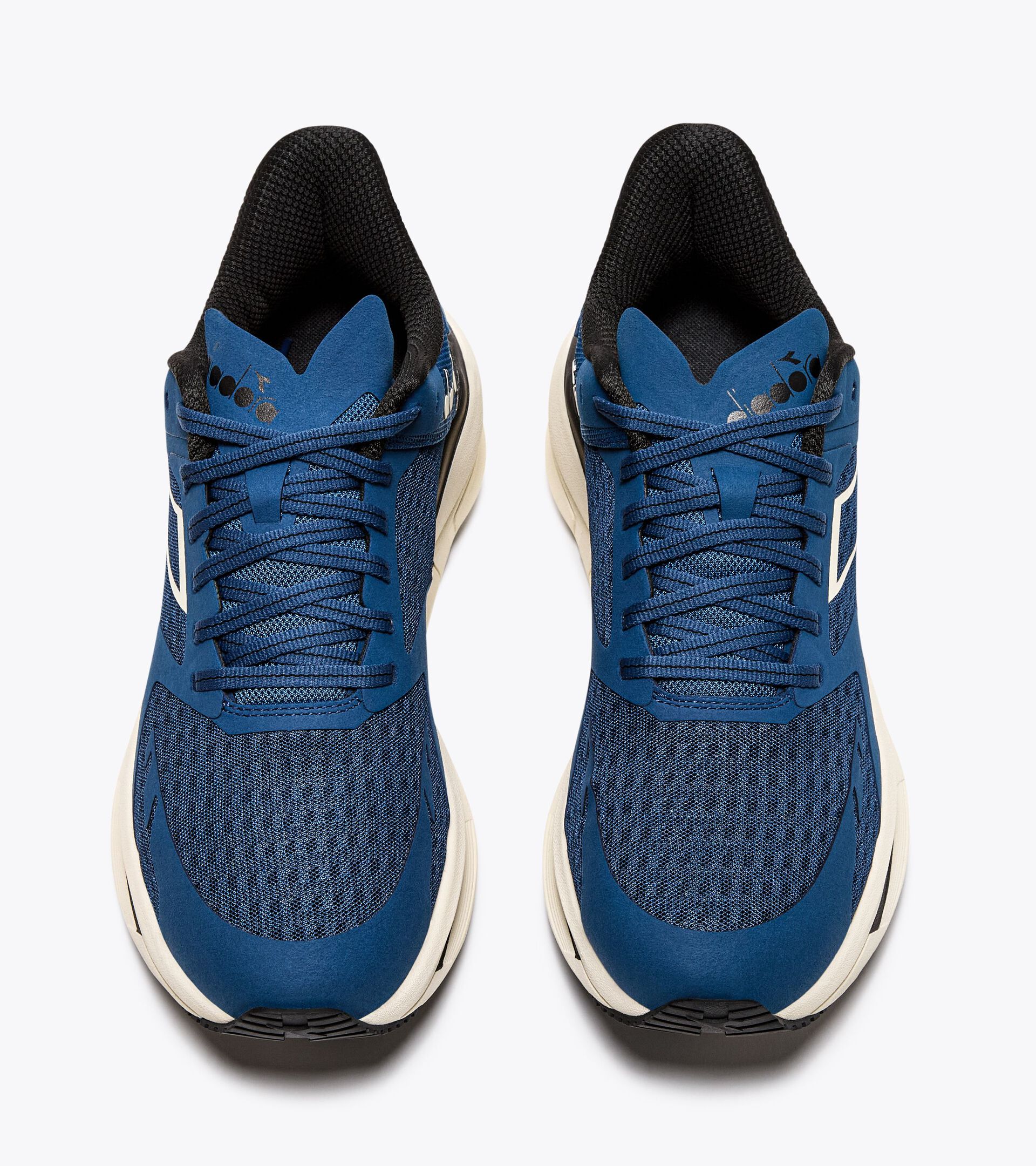 CELLULA Running shoe - Comfort and stability - Men's - Diadora Online ...