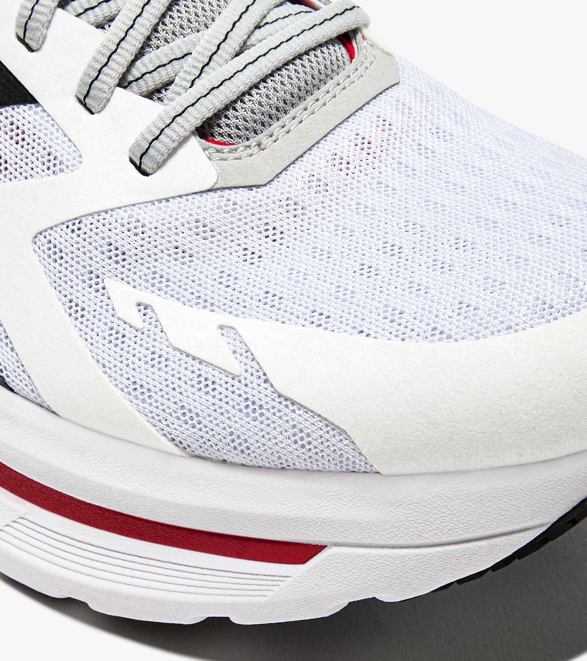CELLULA Running shoe - Comfort and stability - Men's - Diadora Online ...