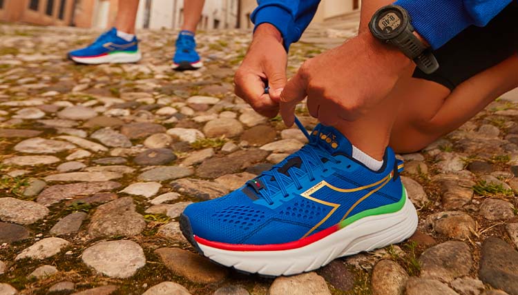 Diadora: Shoes, Clothing and Accessories US