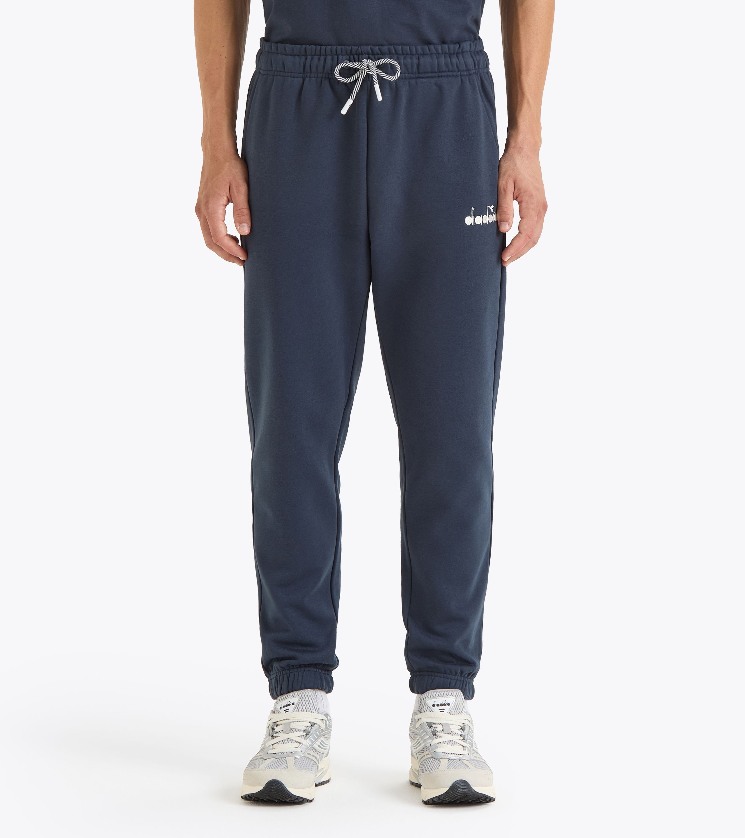 PANTS ROUTE Sweatpants - All-Gender - Diadora Online Store US
