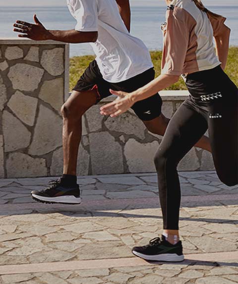 Diadora: Shoes, Clothing and Accessories AU